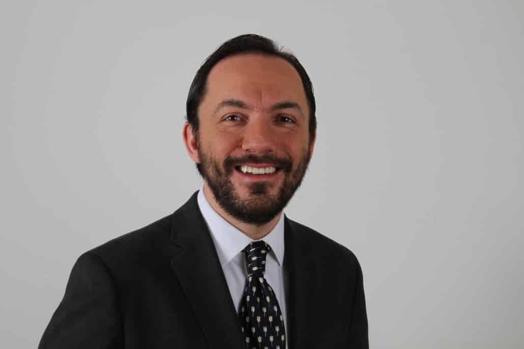 Gon Curiel comprometido con el Stand Up Comedy - Artes9